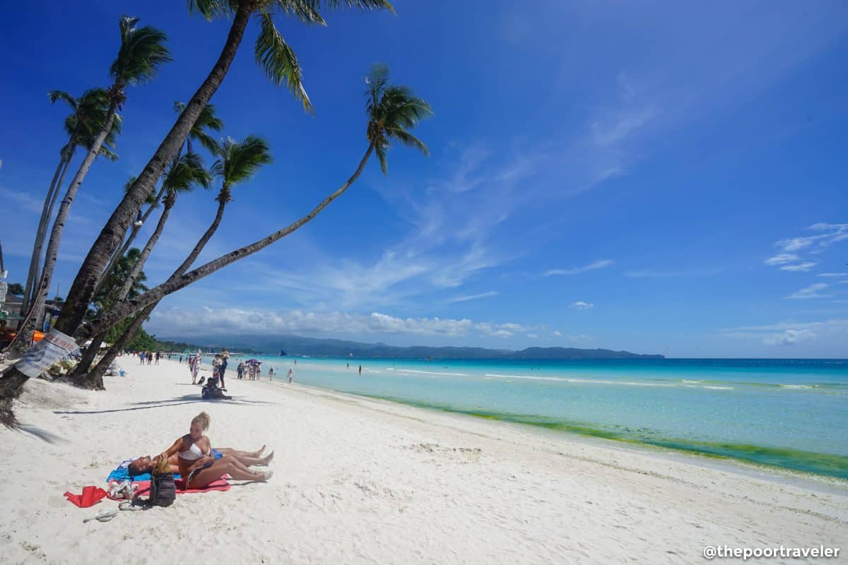 Top 10 Usual Tourist MISTAKES in BORACAY, Philippines | The Poor Traveler® Itinerary Blog